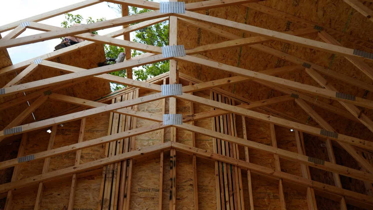 Roof Trusses - Trusses & Wall Panels